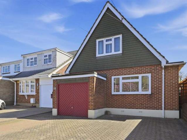2 Bedroom Detached House