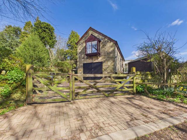 2 Bedroom Detached House