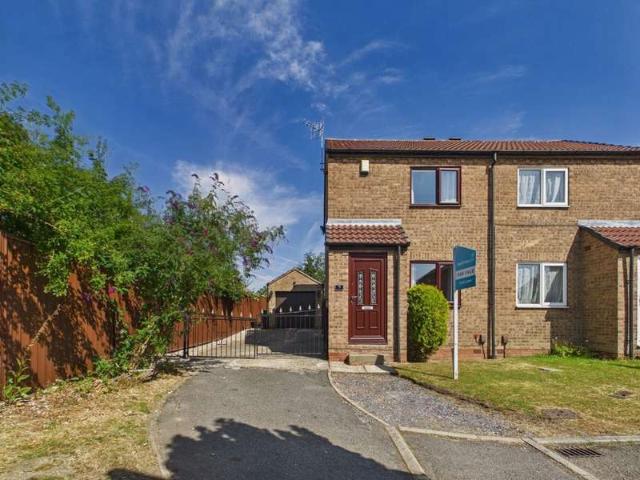 2 Bedroom Detached House