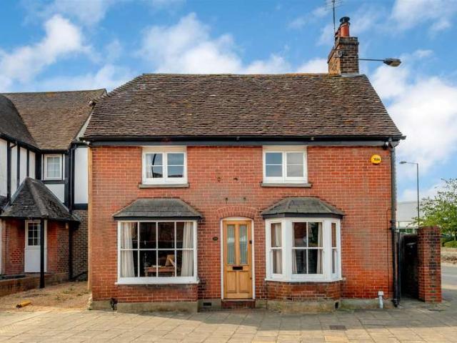 2 Bedroom Detached House