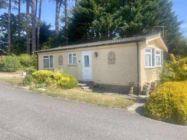 2 Bedroom Detached House