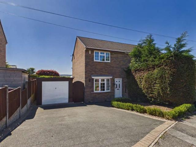 2 Bedroom Detached House