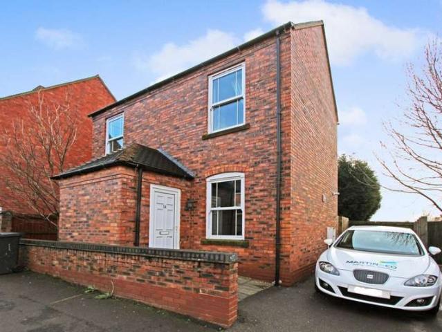 2 Bedroom Detached House