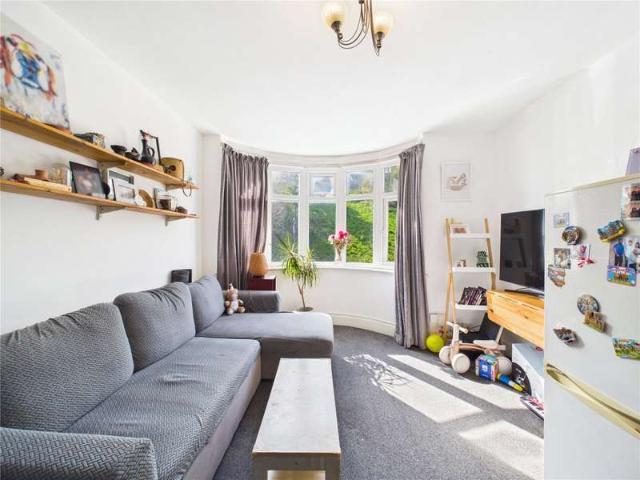 2 Bedroom Detached House