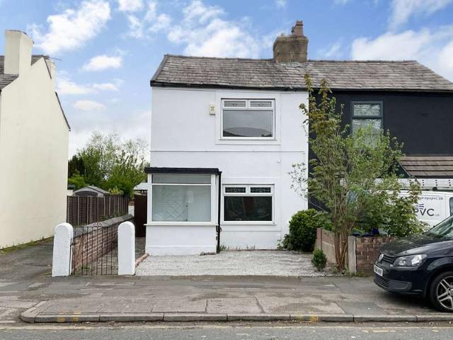 2 Bedroom Detached House