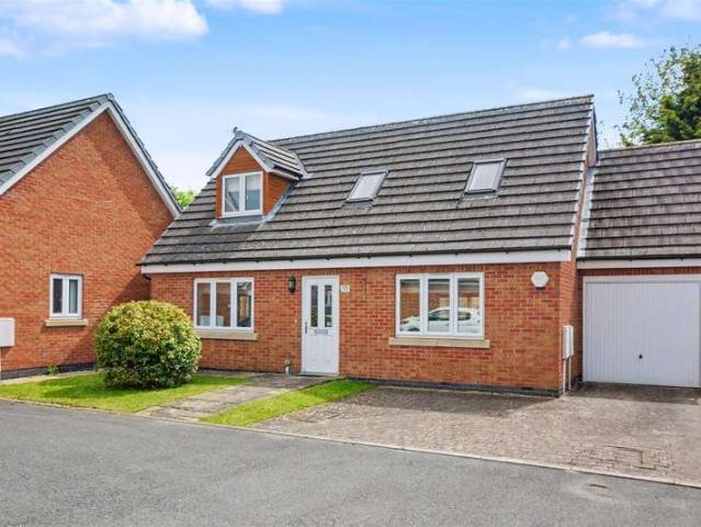 2 Bedroom Detached House