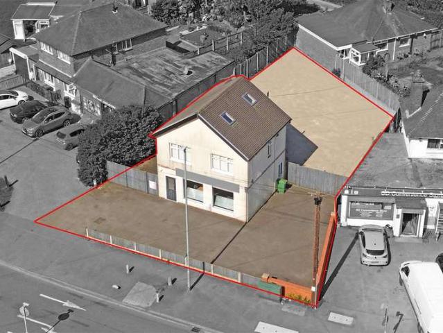 2 Bedroom Detached House