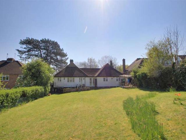 2 Bedroom Detached House