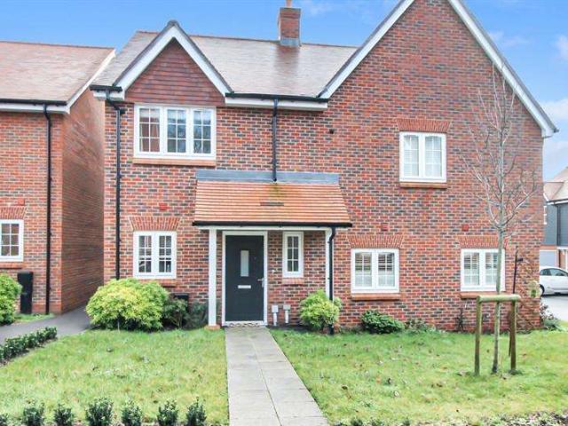 2 Bedroom Detached House