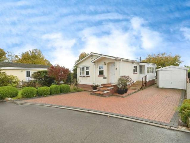 2 Bedroom Detached House