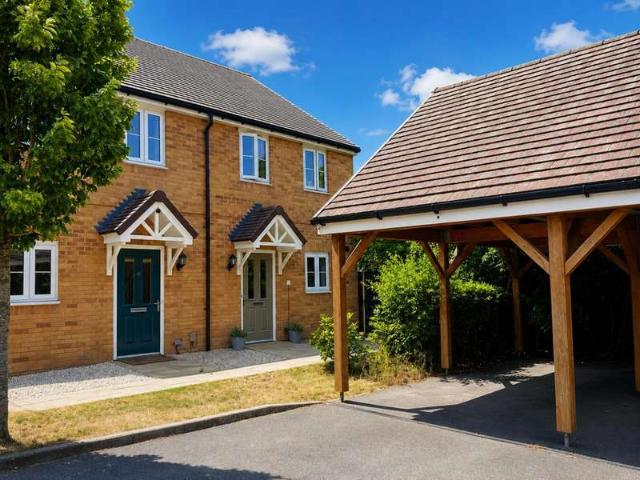 2 Bedroom Detached House