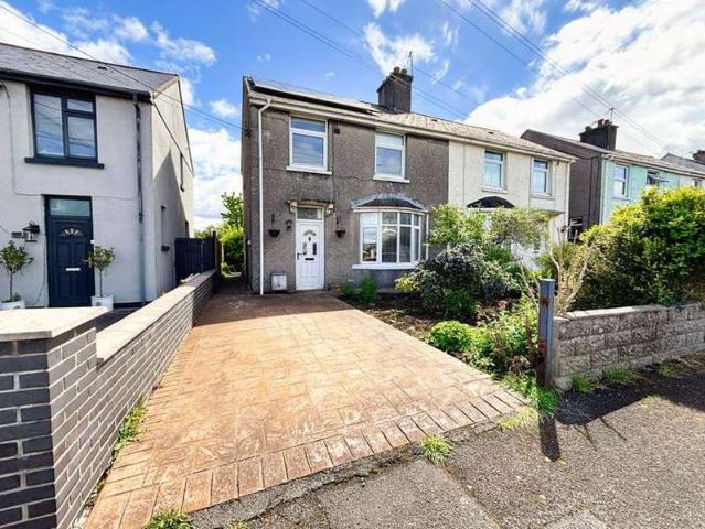 3 Bedroom Detached House