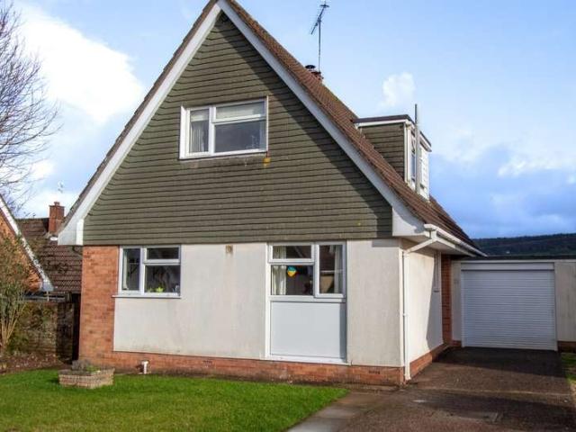 2 Bedroom Detached House
