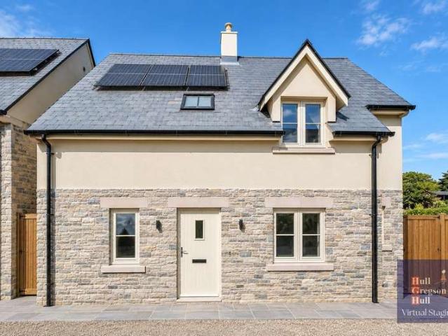 2 Bedroom Detached House