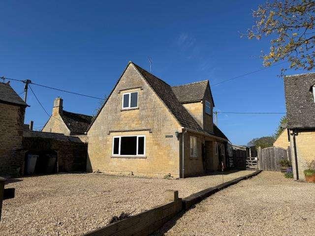 2 Bedroom Detached House