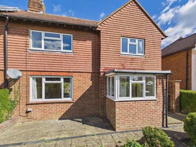 2 Bedroom Detached House