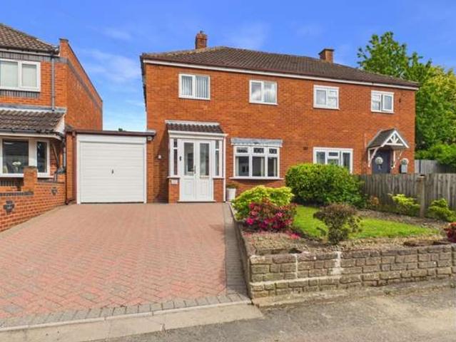 2 Bedroom Detached House
