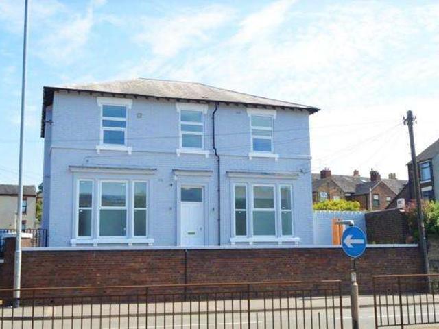 2 Bedroom Detached House