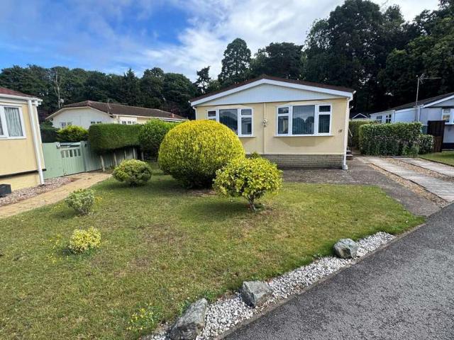 2 Bedroom Detached House