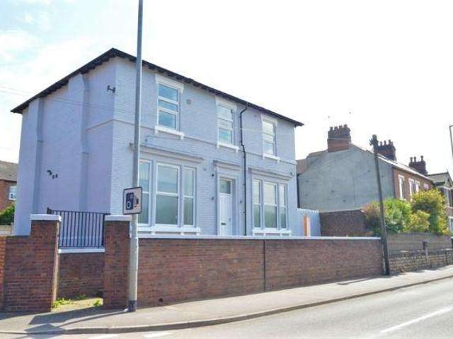 2 Bedroom Detached House