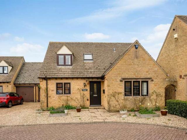 2 Bedroom Detached House