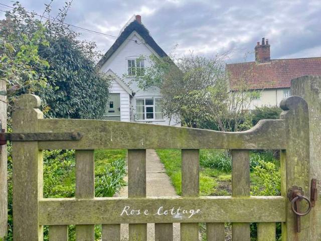 2 Bedroom Detached House
