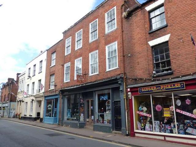 2 Bedroom Detached House