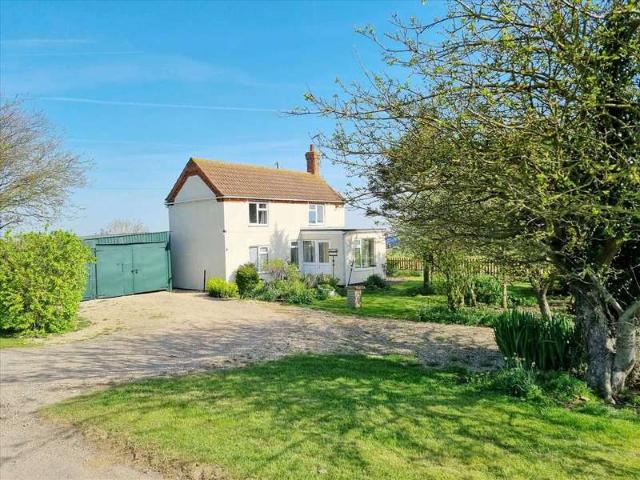 2 Bedroom Detached House