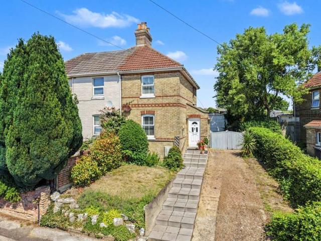 2 Bedroom Detached House