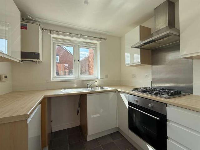 2 Bedroom Detached House