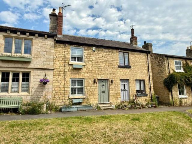 2 Bedroom Detached House