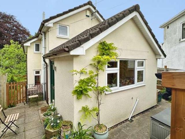 2 Bedroom Detached House