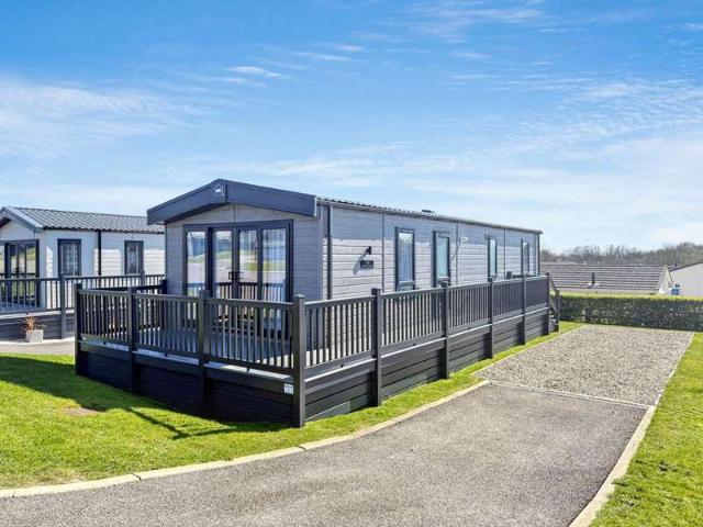 2 Bedroom Detached House