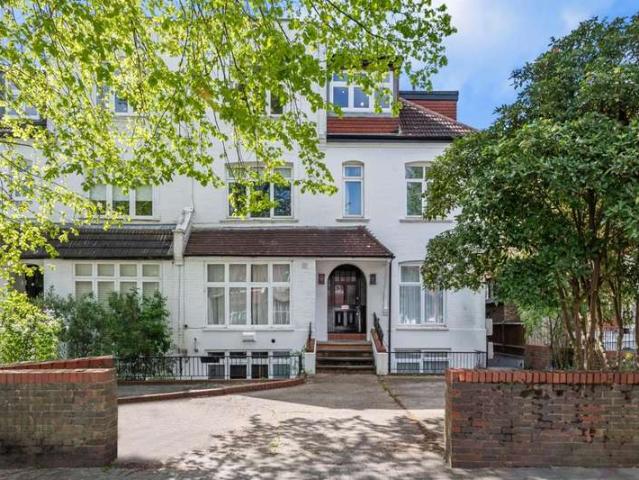 2 Bedroom Detached House