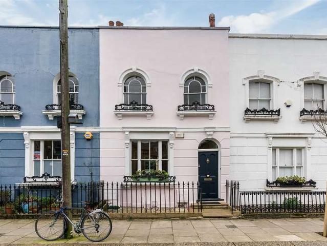 2 Bedroom Detached House