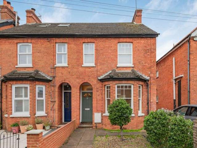 2 Bedroom Detached House