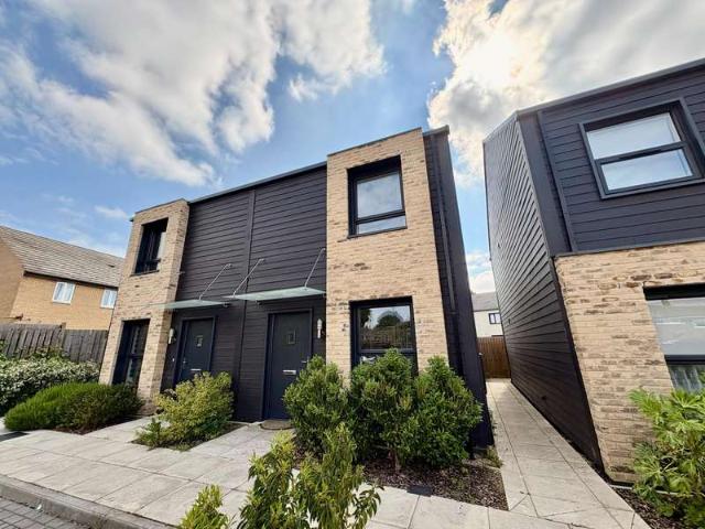 2 Bedroom Detached House