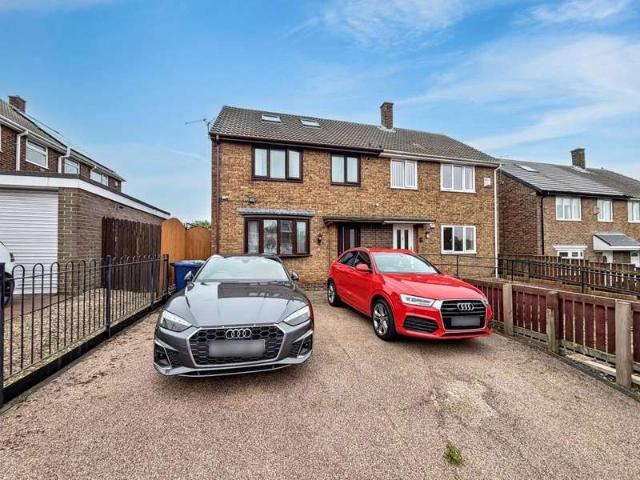 2 Bedroom Detached House