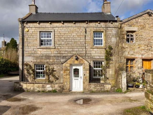 2 Bedroom Semi Detached House