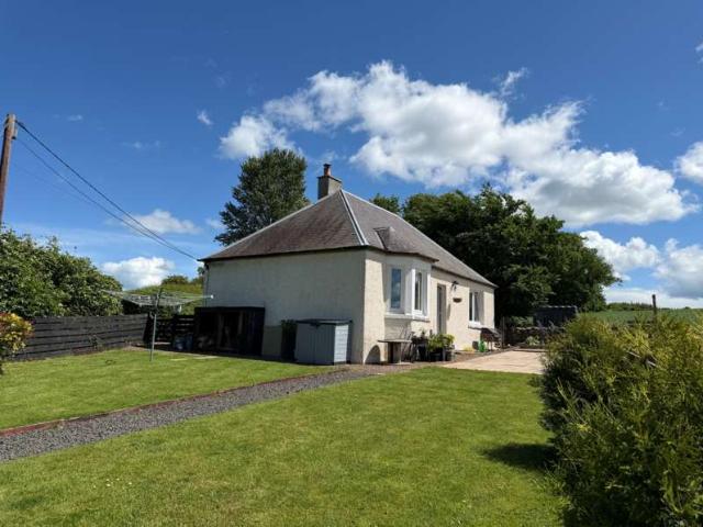 2 Bedroom Detached House