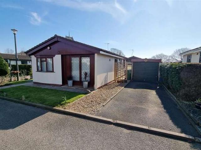 2 Bedroom Detached House