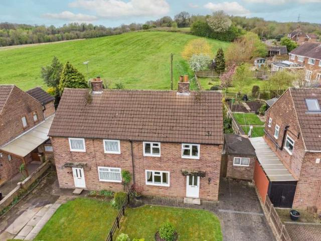 2 Bedroom Detached House