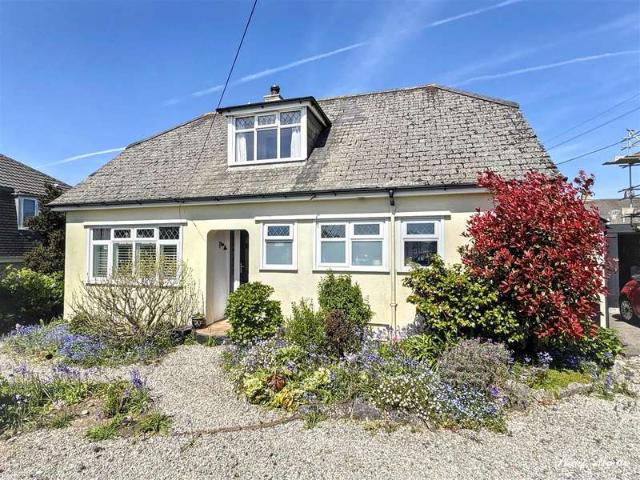 2 Bedroom Detached House