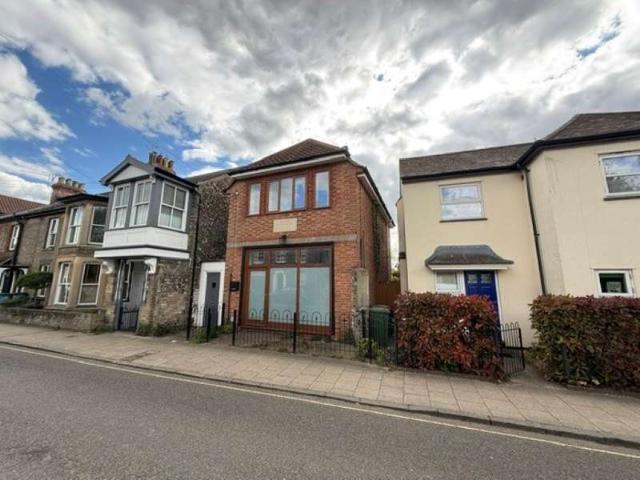 2 Bedroom Detached House