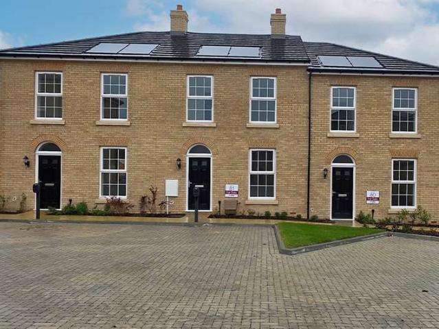 3 Bedroom Terraced House
