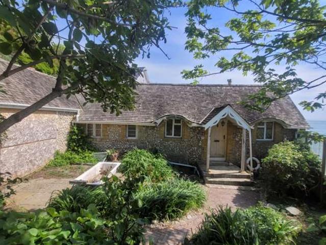 2 Bedroom Detached House