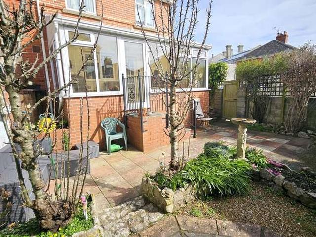 2 Bedroom Detached House