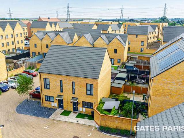 2 Bedroom Detached House