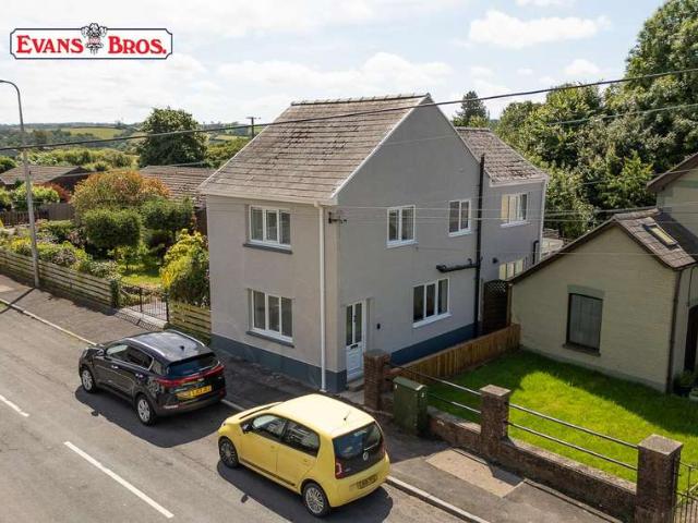 2 Bedroom Detached House