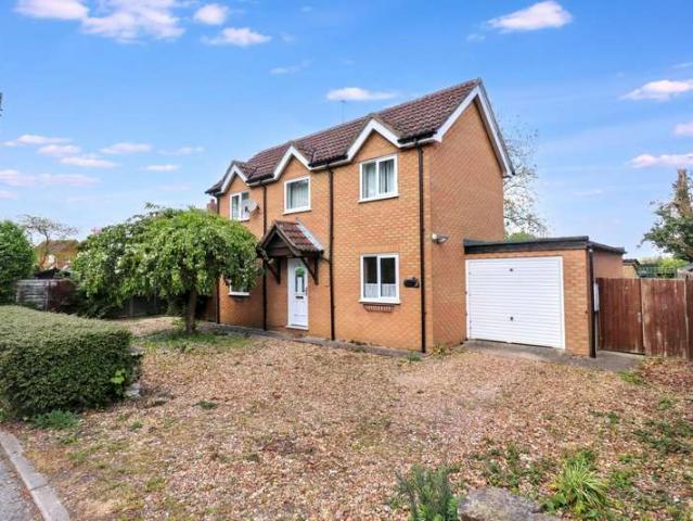 2 Bedroom Detached House